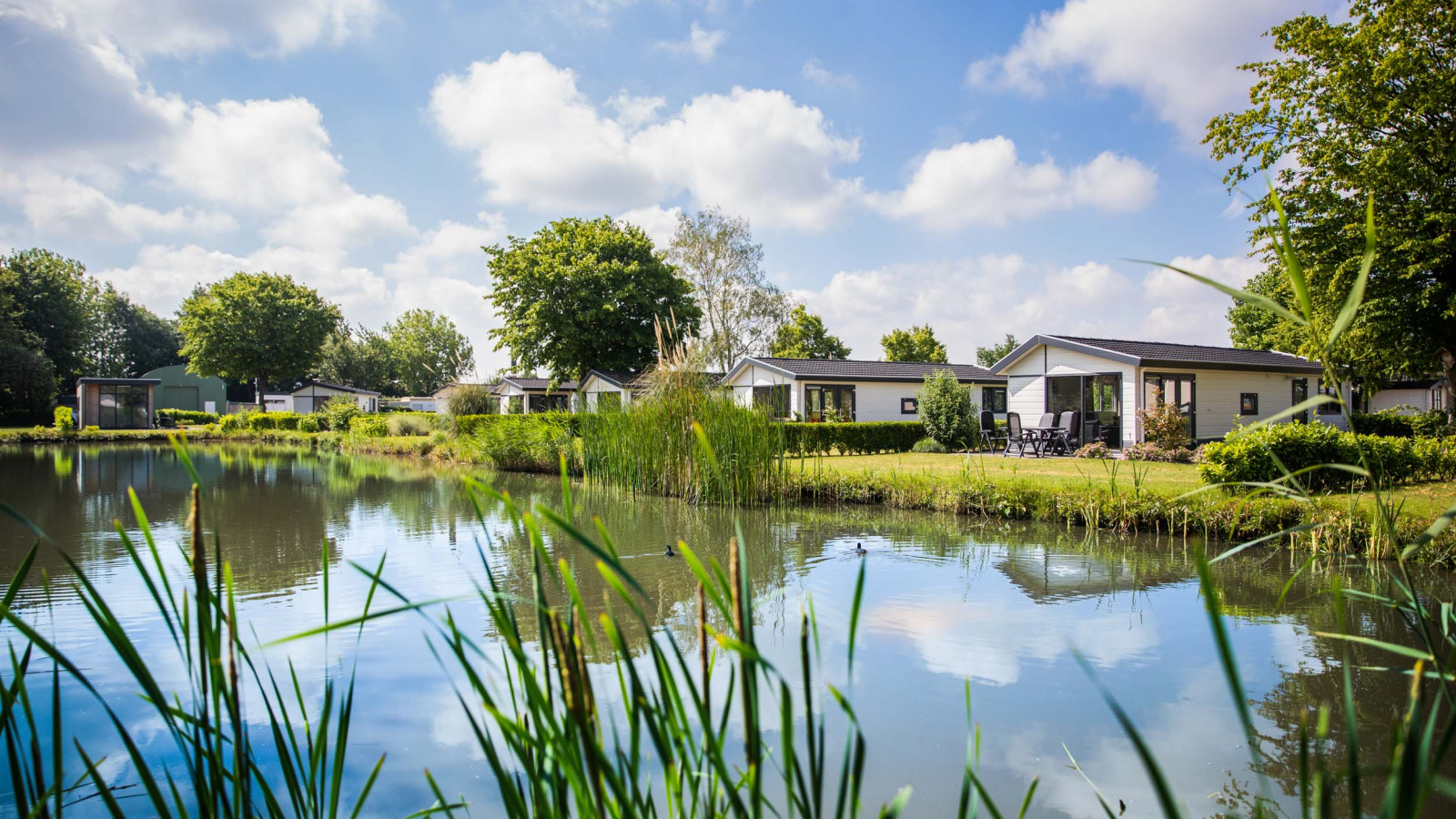 Recreatiepark het Esmeer in Aalst, Gelderland in the Netherlands ...