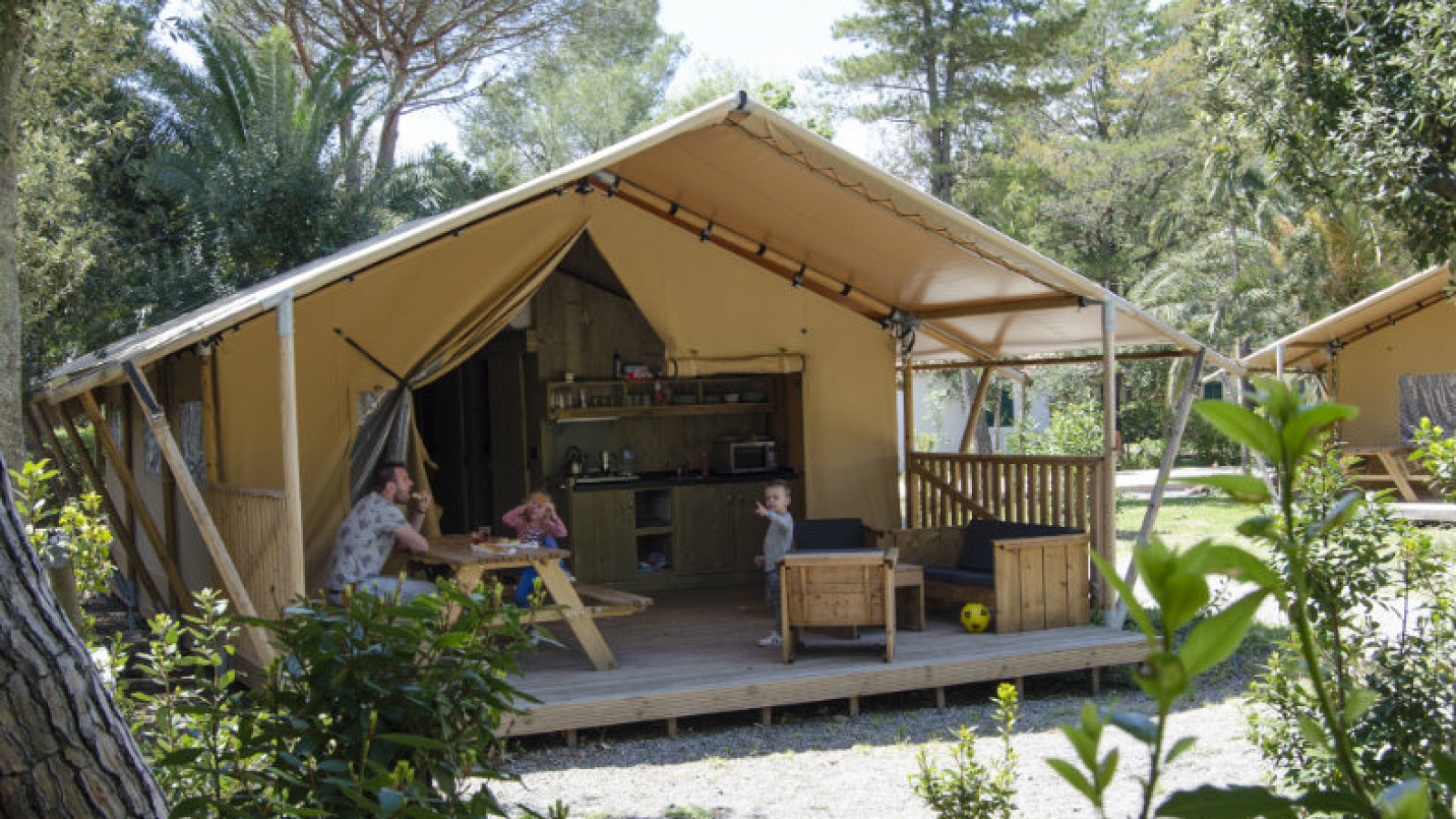 Safari tent for 8 people Vada booking? Campo dei Fiori in Tuscany, Italy