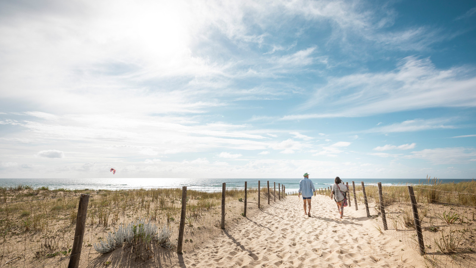 Book a chalet for 6 people Arcachon? Huttopia Arcachon campsite in ...
